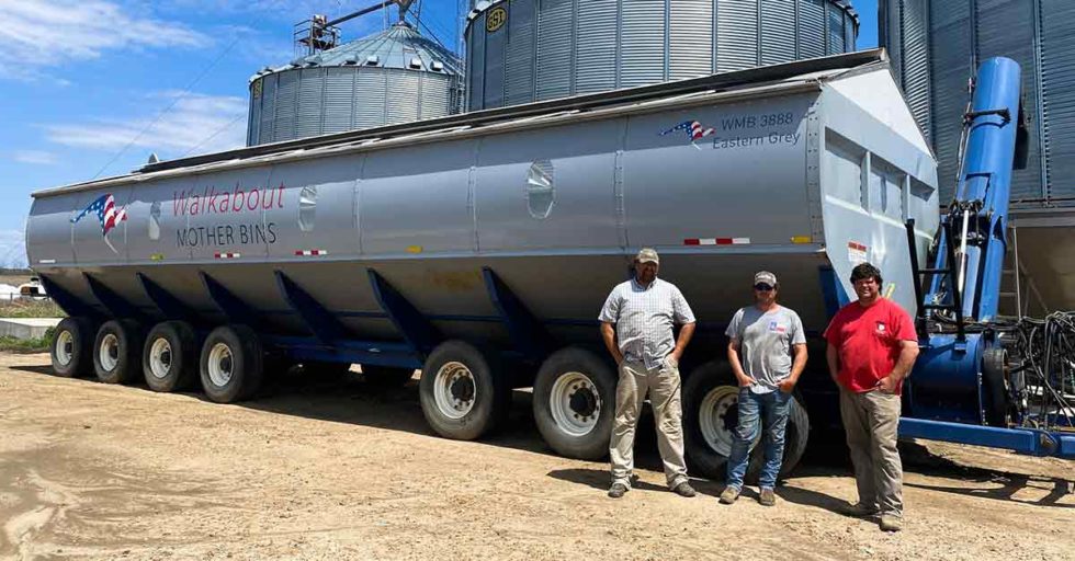 Harvest Equipment for Efficient Grain Handling – Walkabout Mother Bin